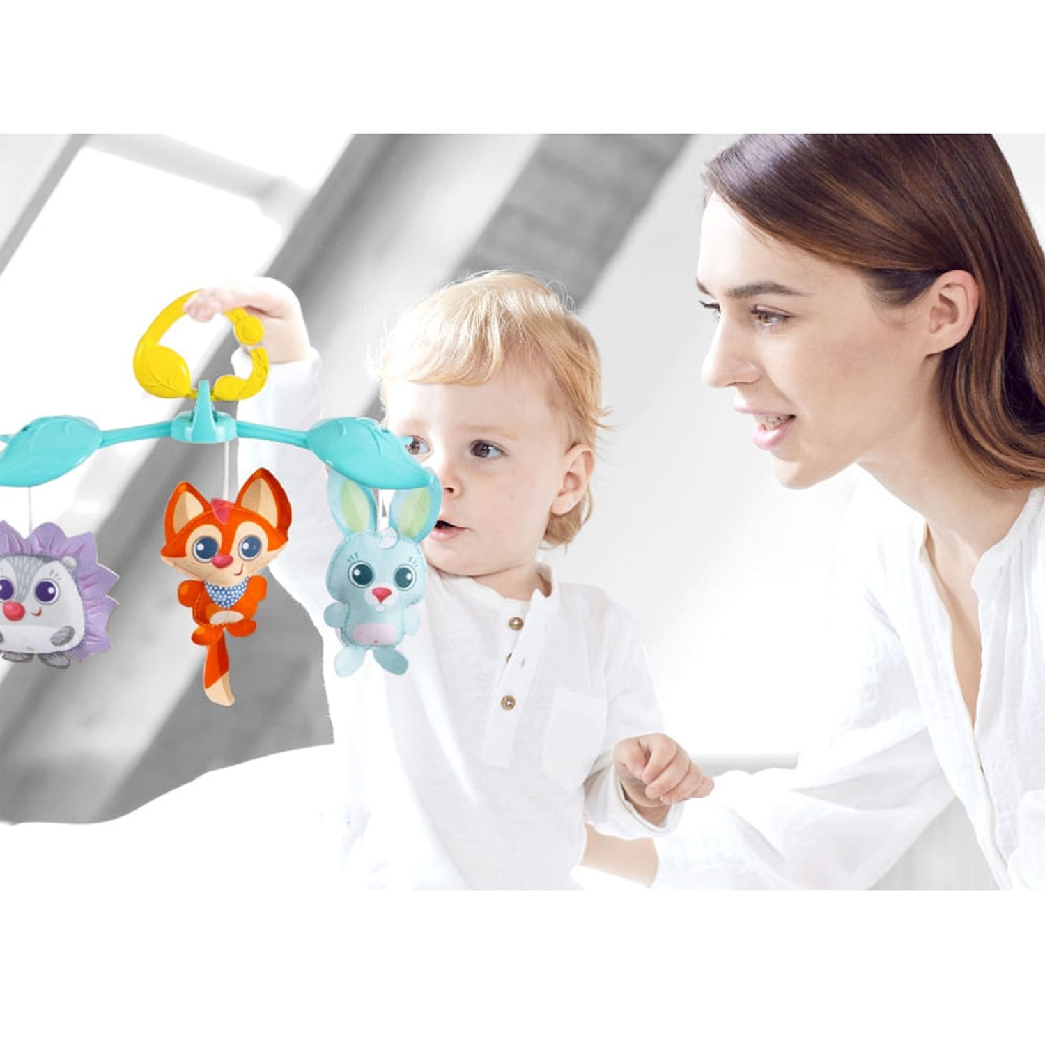 Juguete Móvil 3 en 1 Móvil Musical Amigos del Bosque | Oechsle - Oechsle