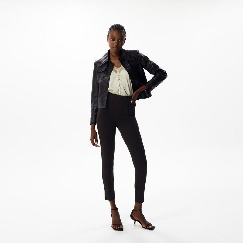 Moda - Mujer - Pantalones Leggins Mujer SFERA – Oechsle