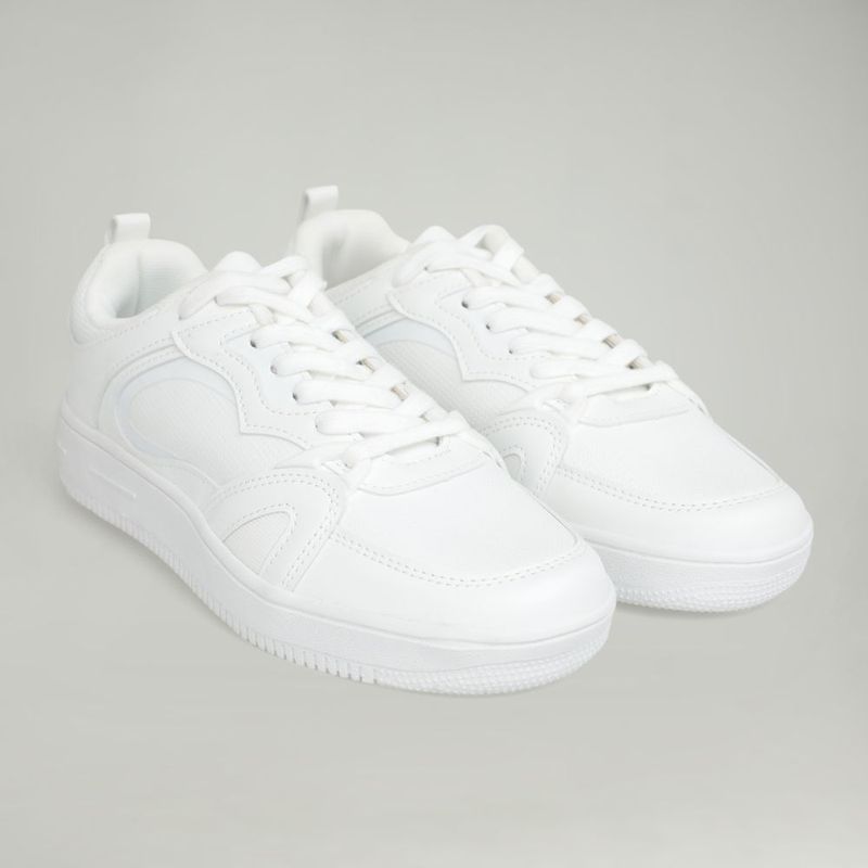 Zapatillas blancas en oferta | Oechsle.pe