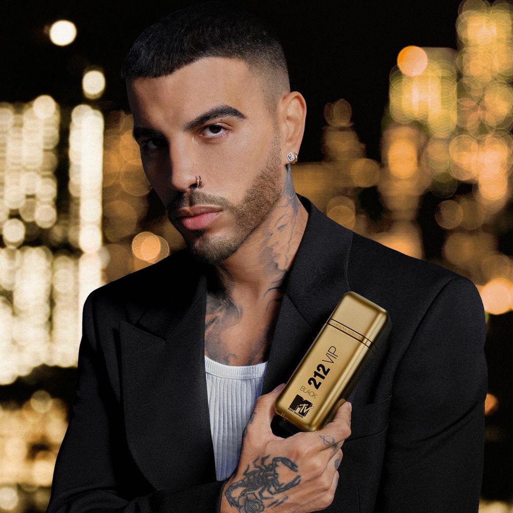 Perfume 212 Vip Black Edicion Mtv Carolina Herrera Hombre Edp 100Ml ...