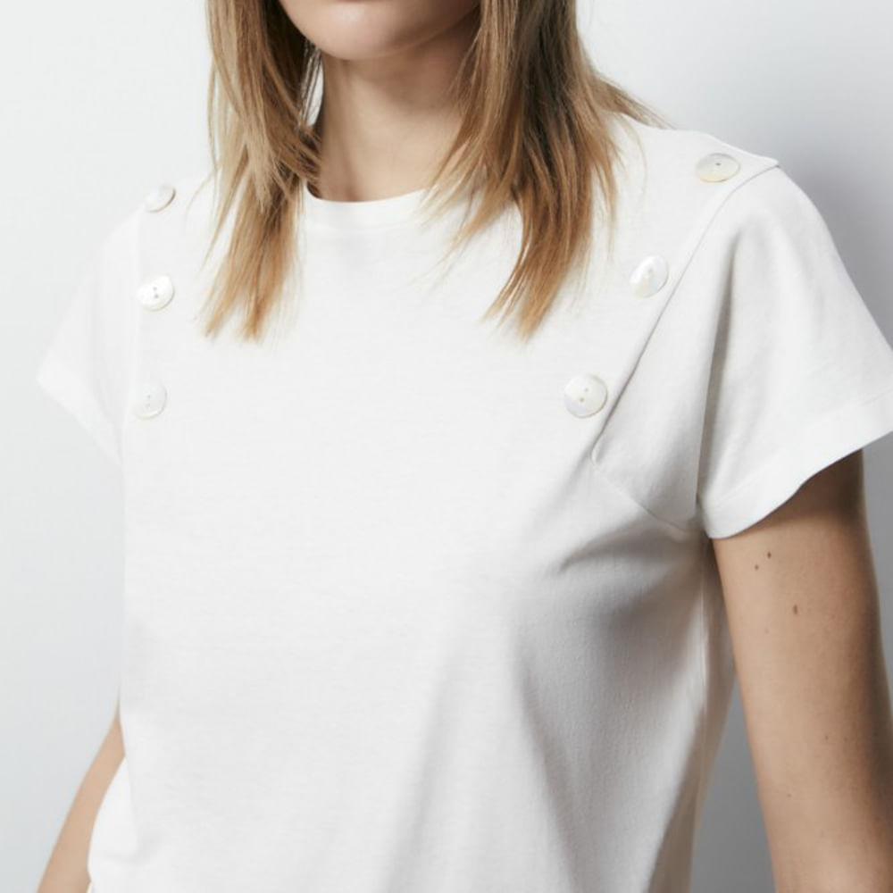 Polo Botones Básica Sfera Mujer Blanco | Oechsle.pe - Oechsle