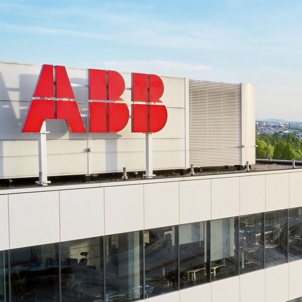 Interruptor Termomagnético Residencial 3P 16 Amperios 230V 10ka ABB - Oechsle