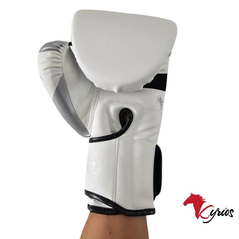 GUANTES DE BOX VENUM 3.0 DE 14 ONZ COLOR PLATEADO CON BLANCO - Oechsle