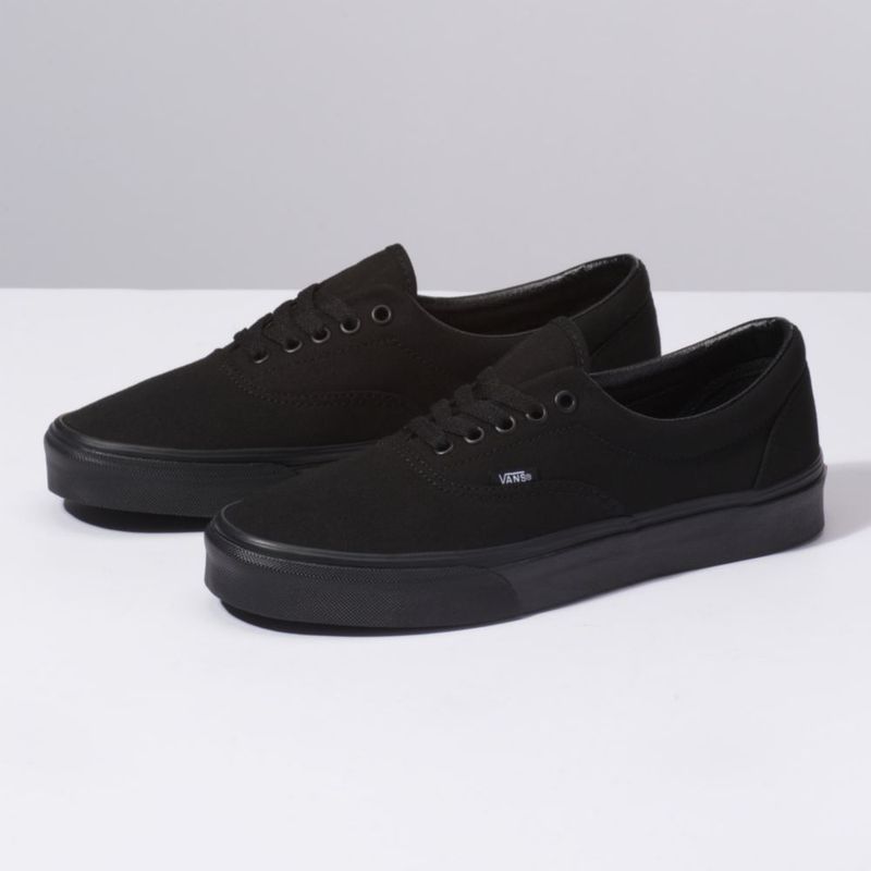 Zapatillas Vans, old skool y más en oferta | Oechsle.pe